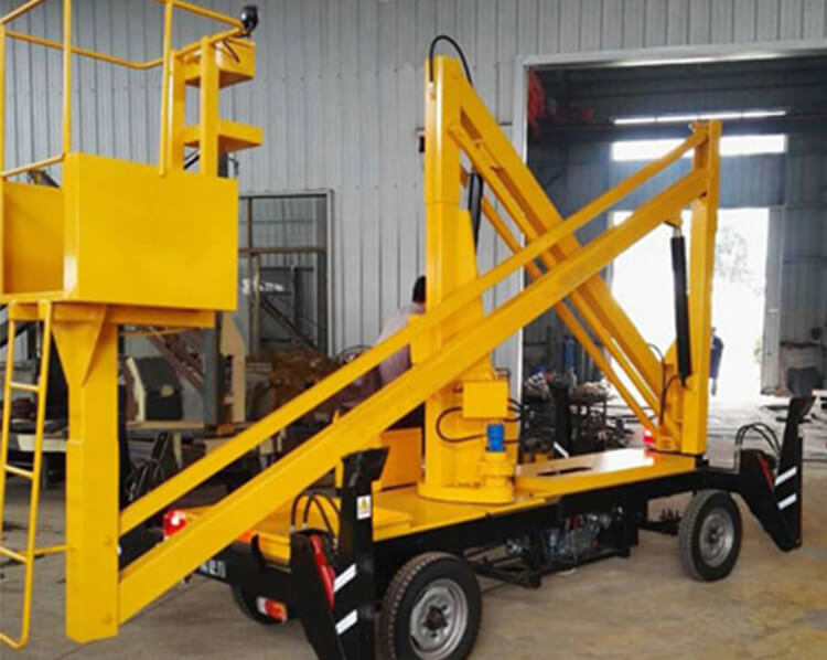 Articulated Boom Lift
